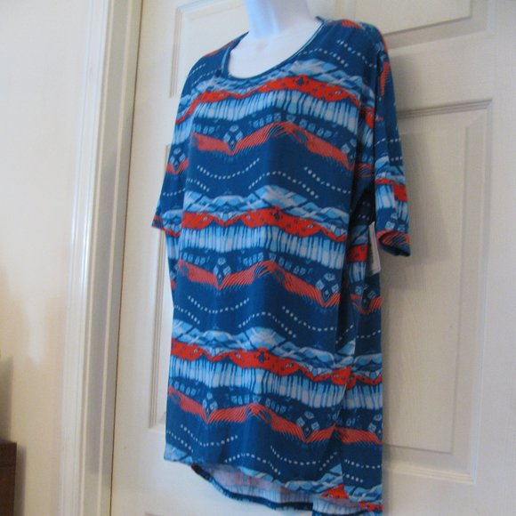 LuLaRoe | Tops | 25 Lularoe Irma Tunic Medium Nwt35 Blue Red Print ...